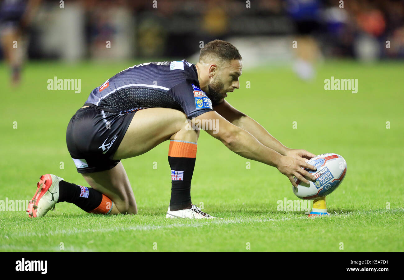 Conversion story hi-res stock photography and images - Alamy