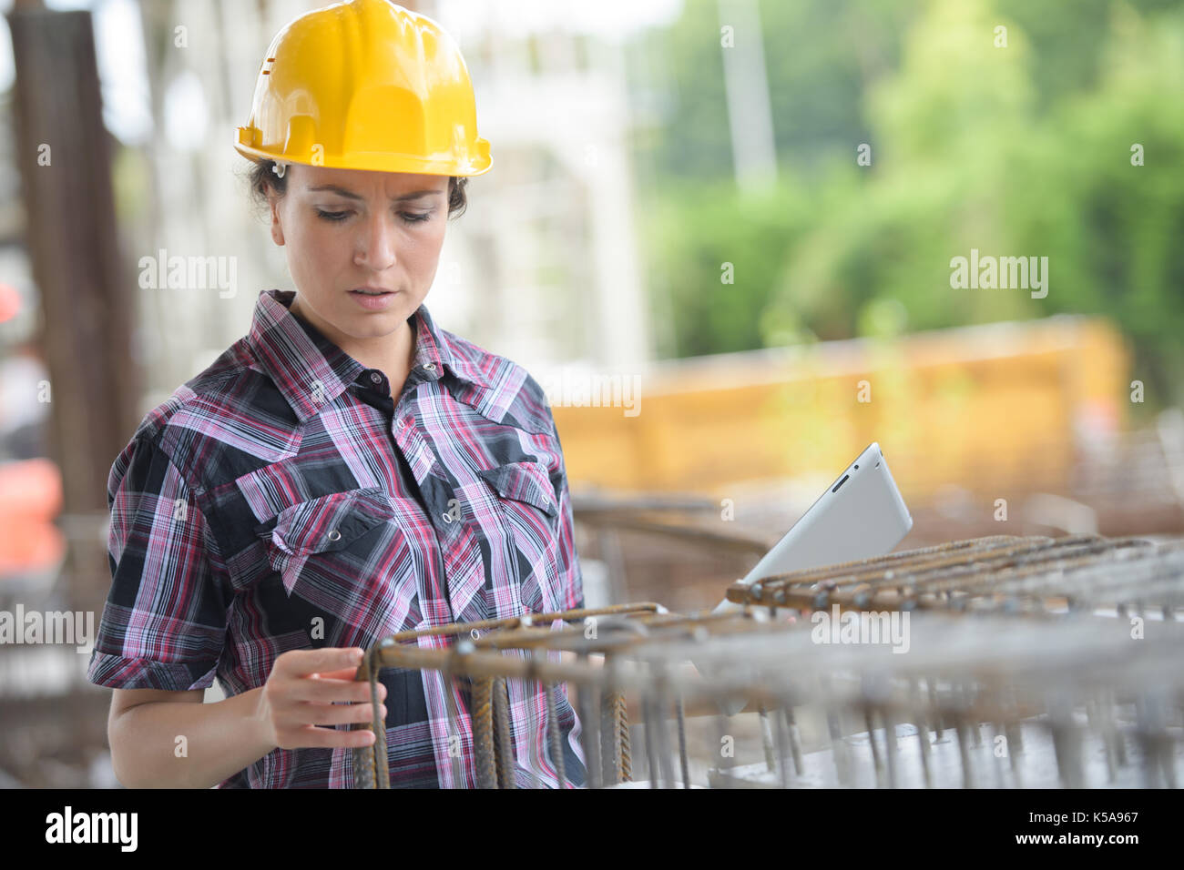 female construction engineer Stock Photo - Alamy