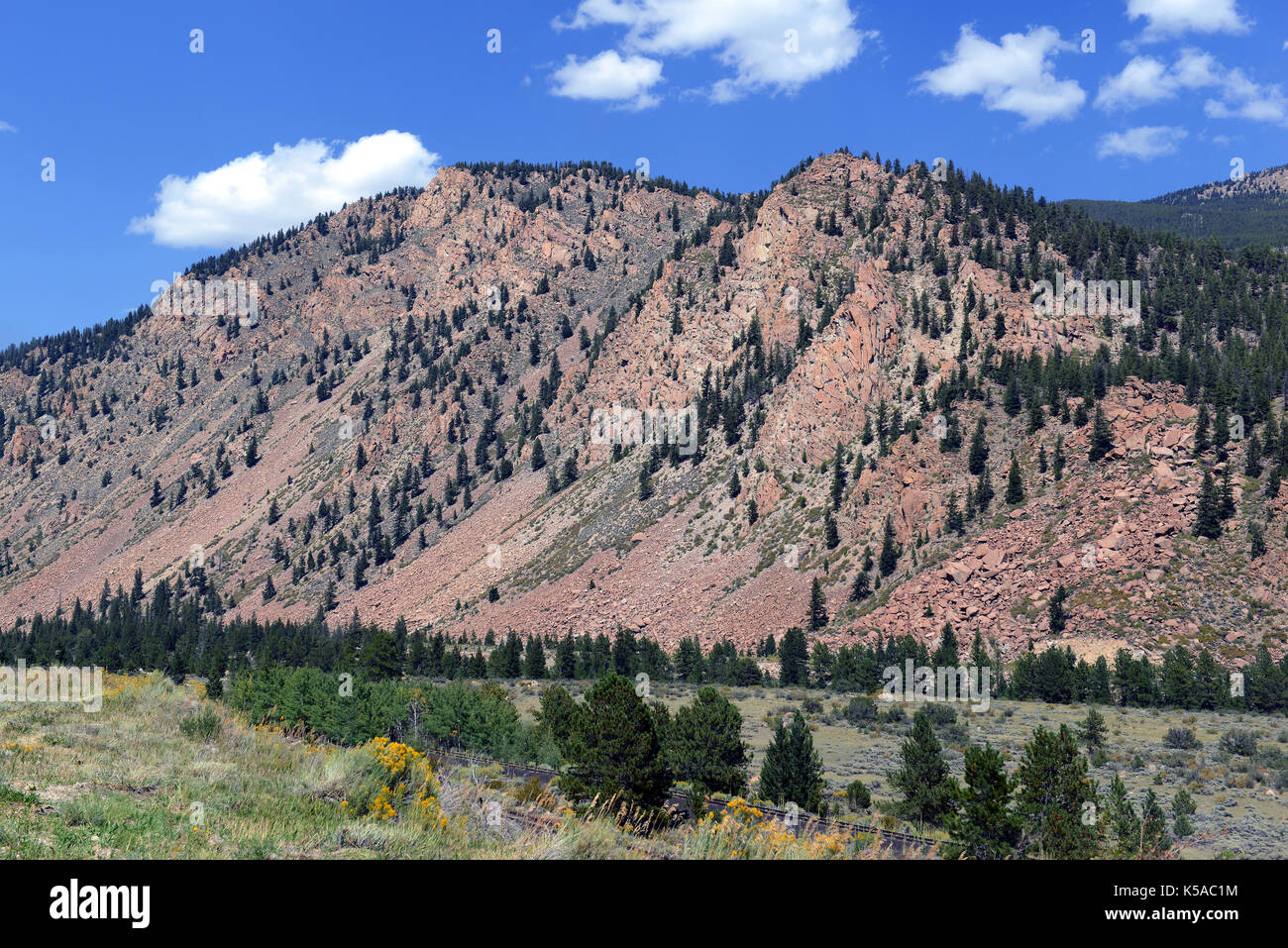 Hiking colorado alpine family hi-res stock photography and images - Alamy
