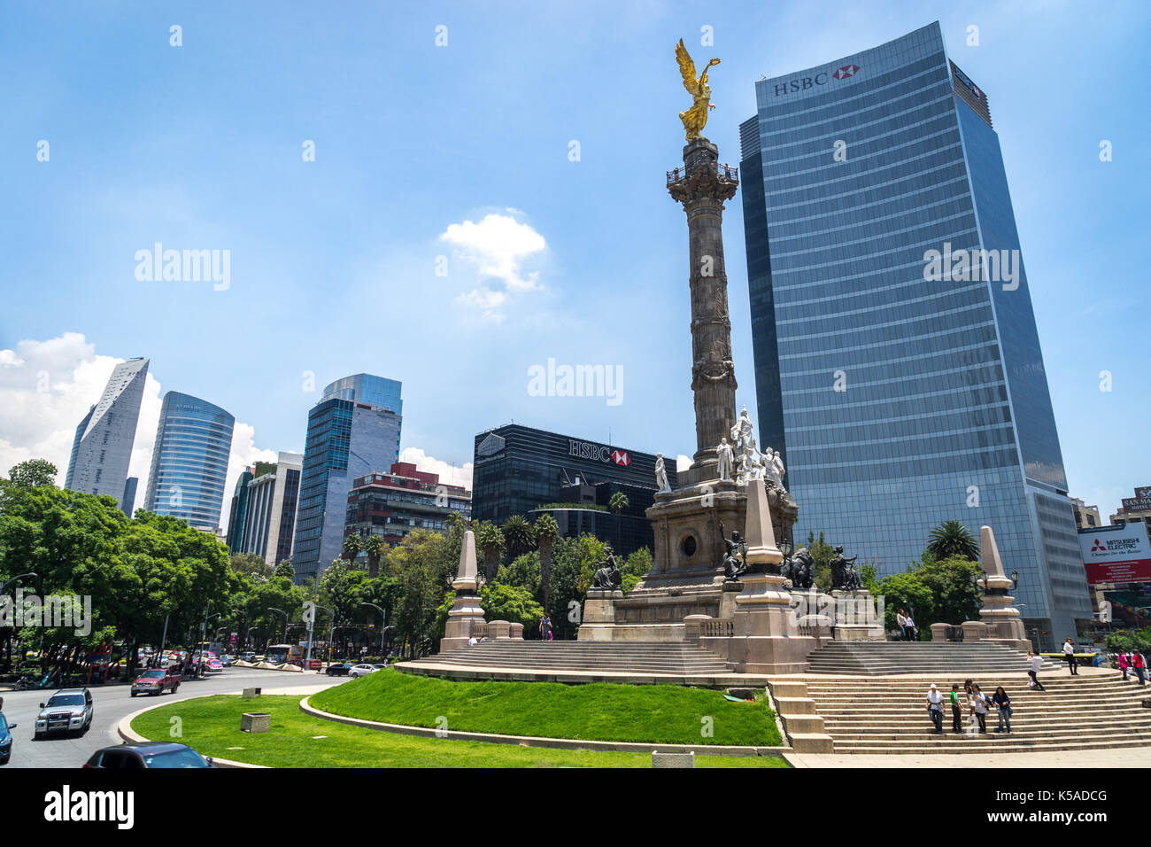 Monumento circle hi-res stock photography and images - Alamy