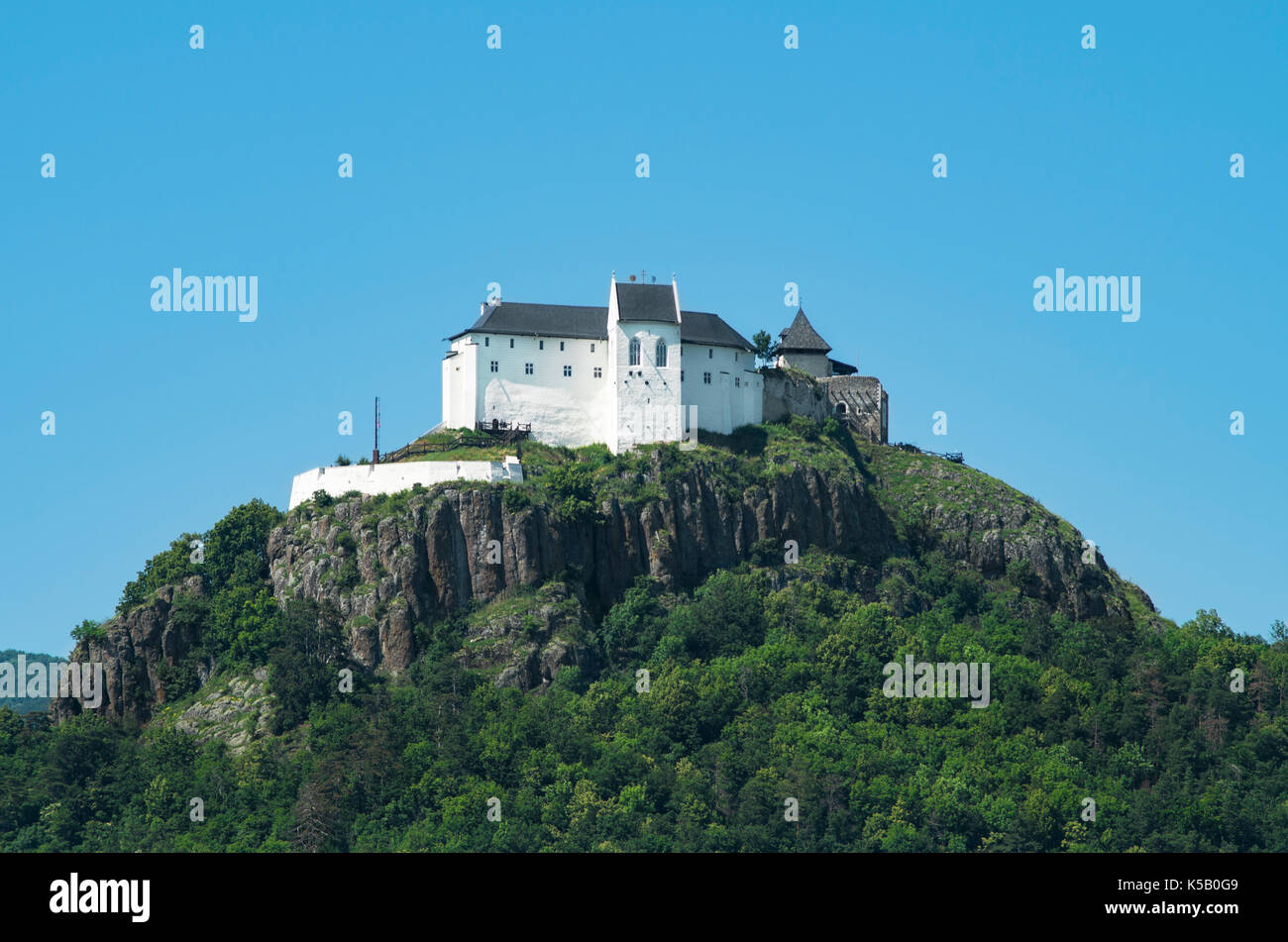 Fuzer castle hungary hi-res stock photography and images - Alamy