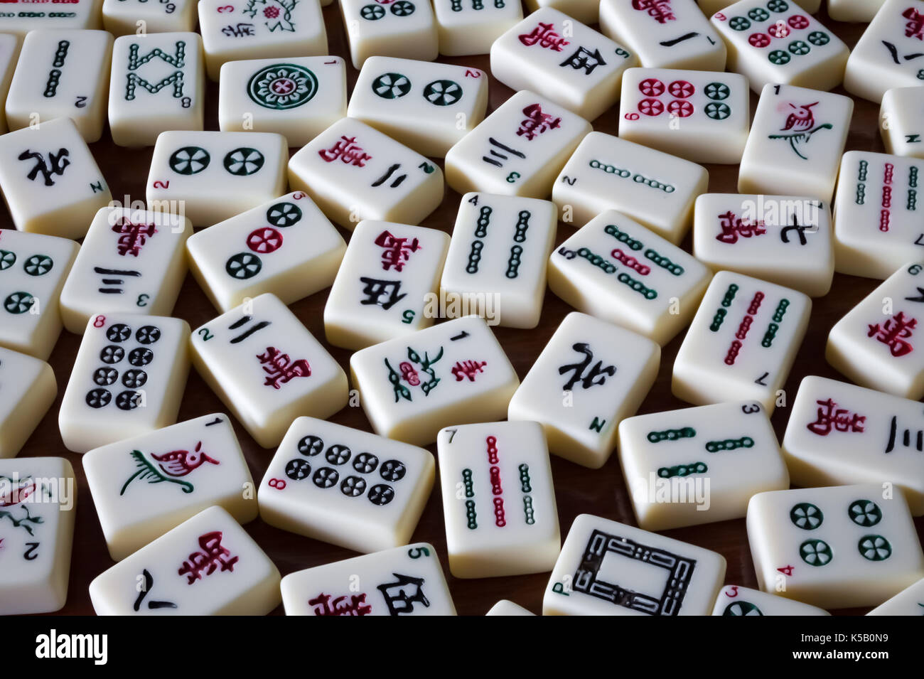 Mahjong tiles hi-res stock photography and images - Alamy