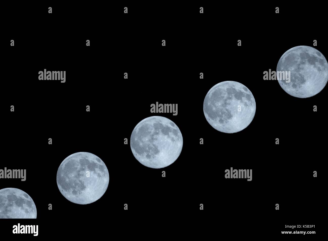 Time lapse full moon moon hi-res stock photography and images - Alamy