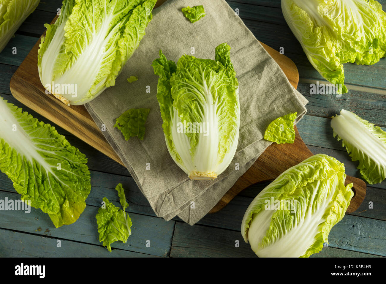 Natural organic vegetable cabbage hi-res stock photography and images ...