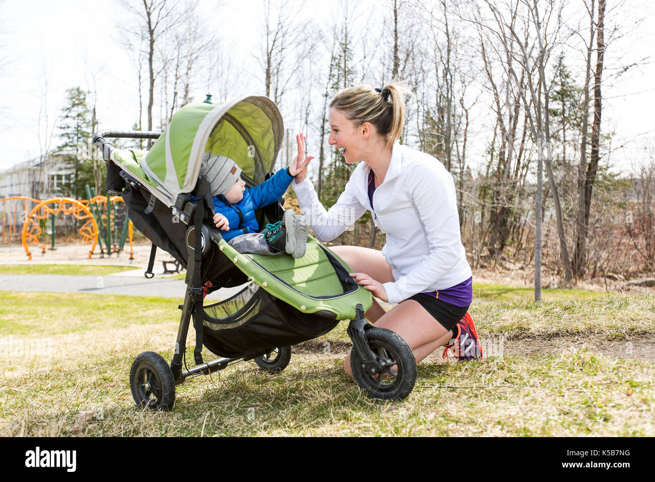 Baby stroler hi-res stock photography and images - Alamy