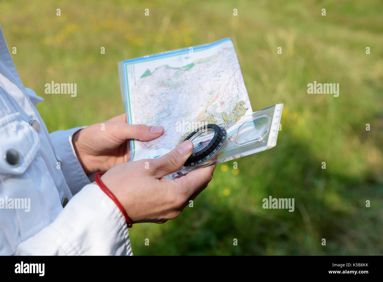 Orienteering map hand hi-res stock photography and images - Alamy