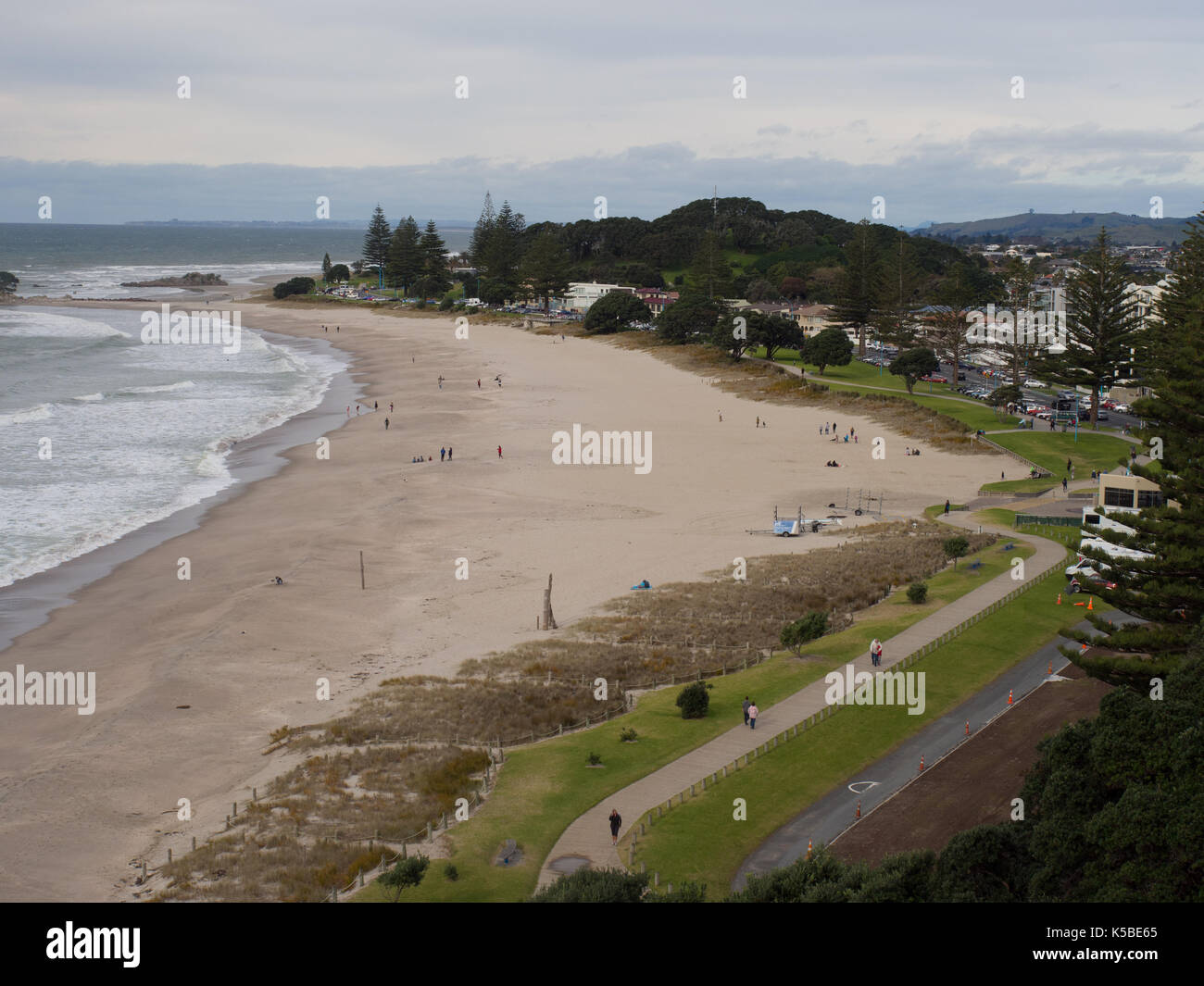 Mt Maunganui Beach Stock Photo - Alamy