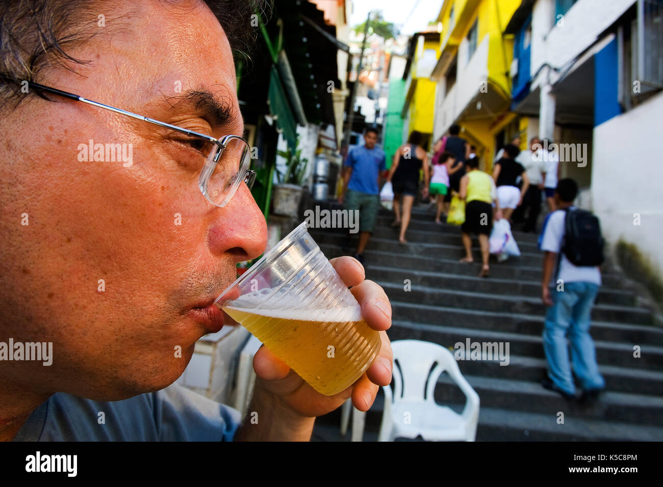 Favela lifestyle hi-res stock photography and images - Alamy
