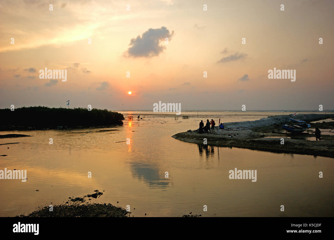 Sunrise at Pramuka Island, Kepulauan Seribu, Jakarta, Indonesia Stock ...