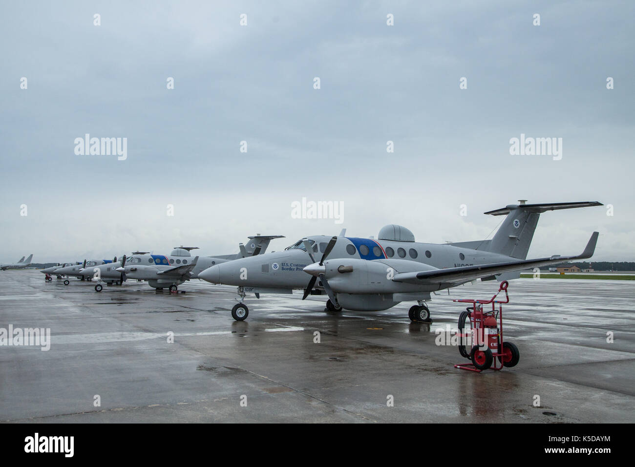 U s customs and border protection hi-res stock photography and images ...