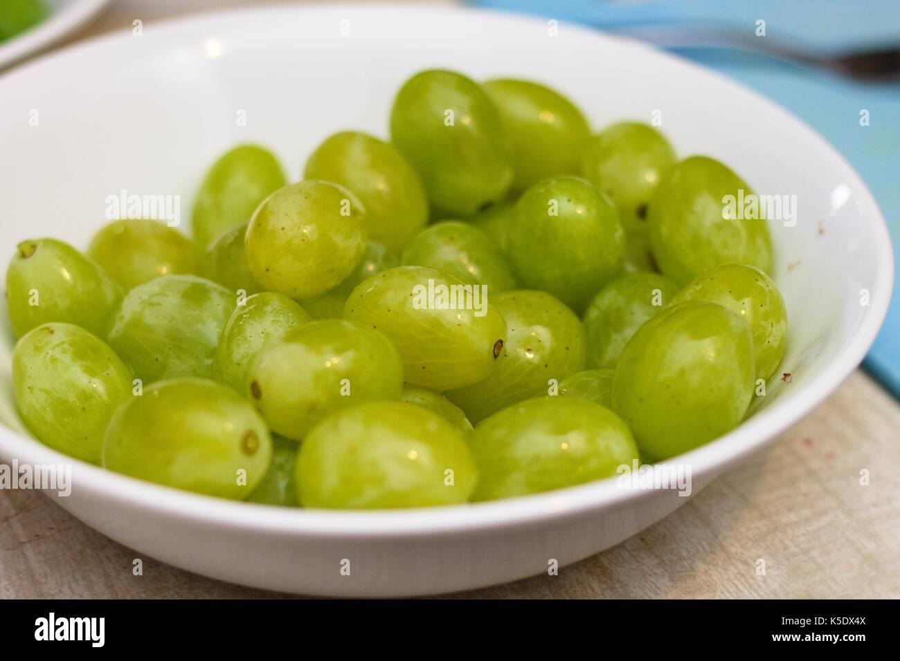 Washed seedless grapes ready to be eaten or used as ingredient Stock ...