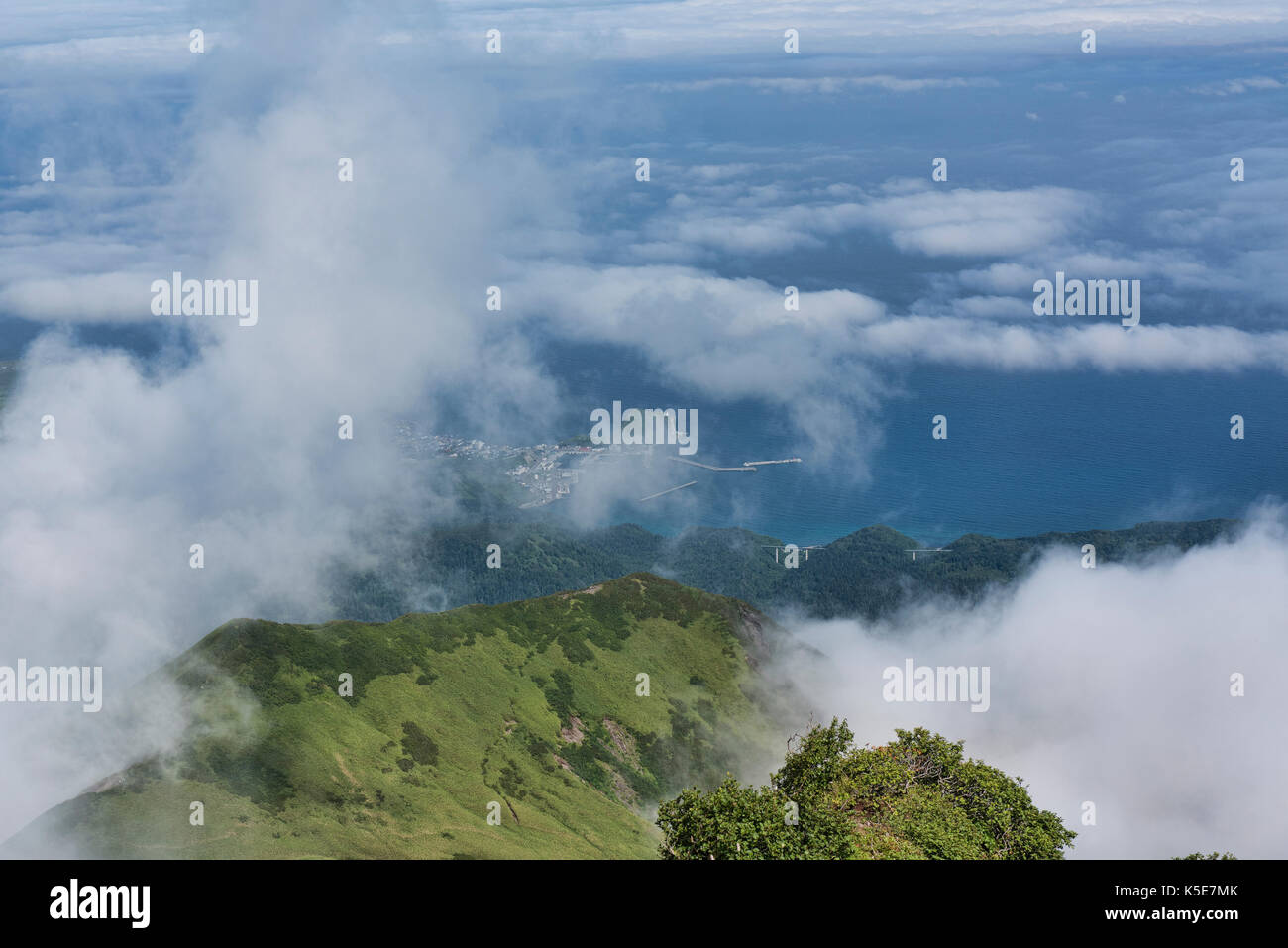 Above the clouds on Mount Rishiri, Rishiri Island, Hokkaido, Japan ...