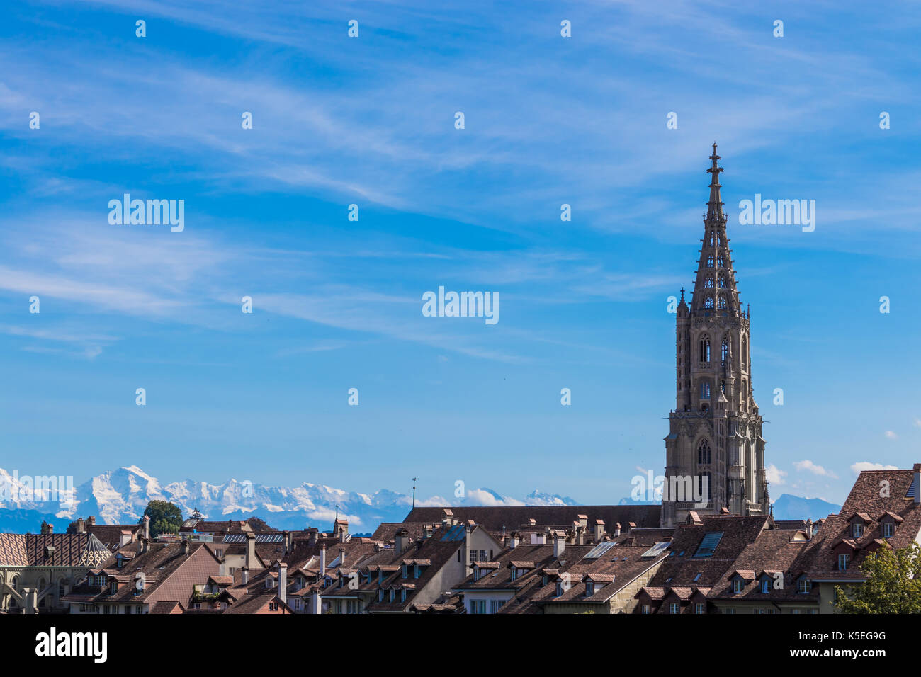Bern minster cathedral in capital hi-res stock photography and images ...