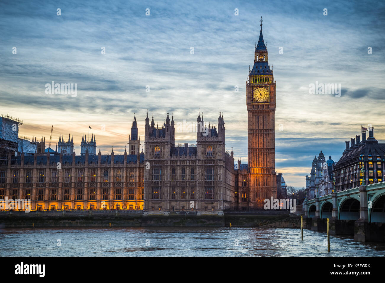London, England - The famous Big Ben, Houses of Parliament and ...