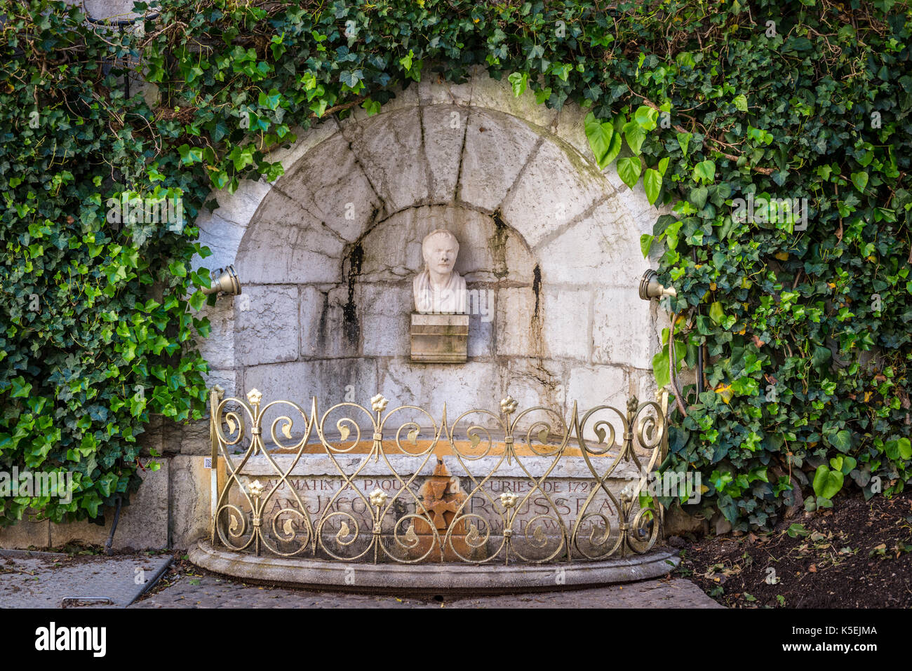 Annecy, France - May 25, 2016: Stone bust of Jean-Jacques Rousseau in a ...