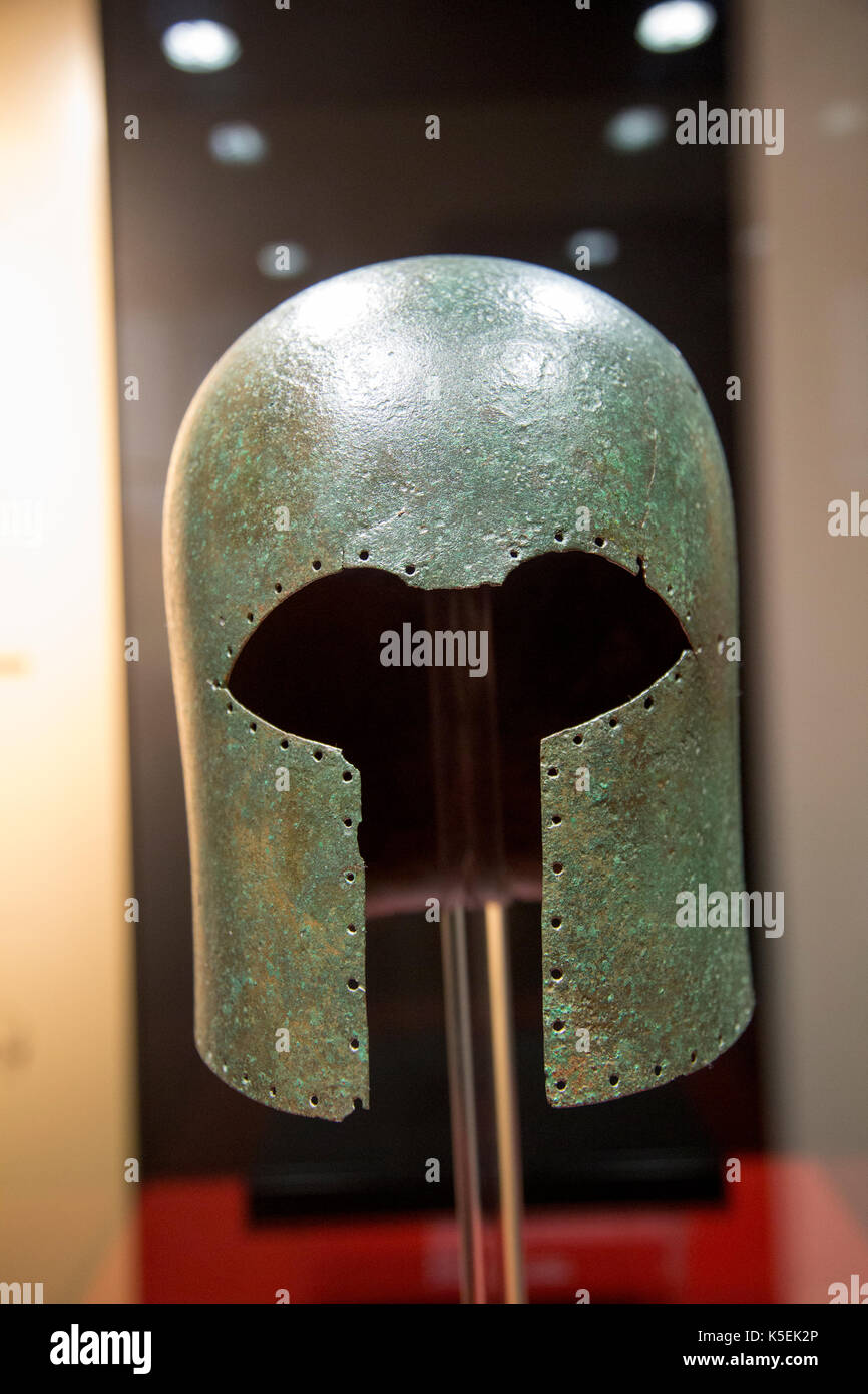 Greek Corinthian Bronze Helmet Seventh Century Bc Archaeology Museum