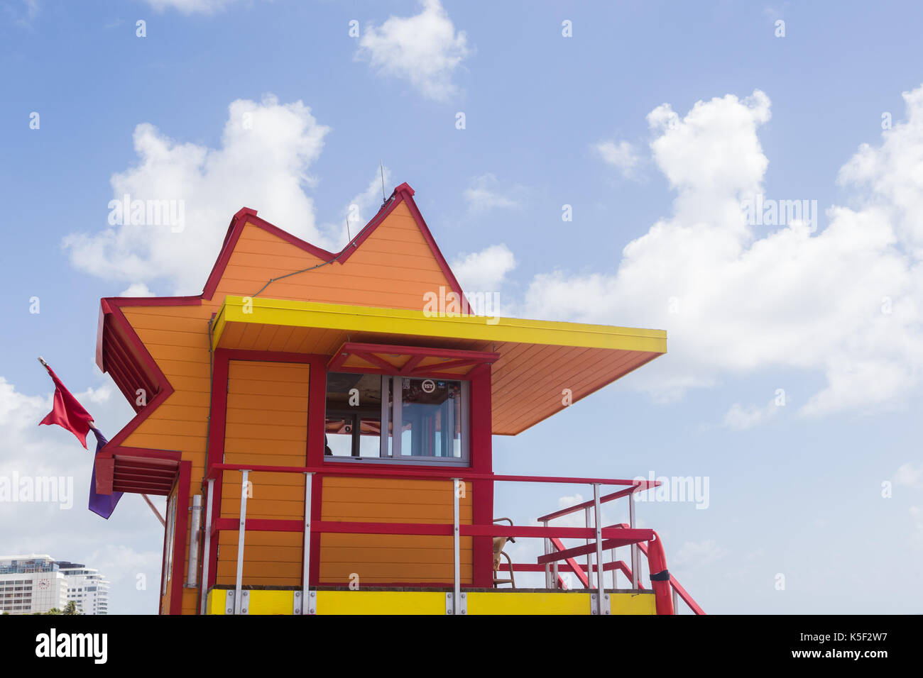 Lifeguard tower on Miami beach Stock Photo - Alamy