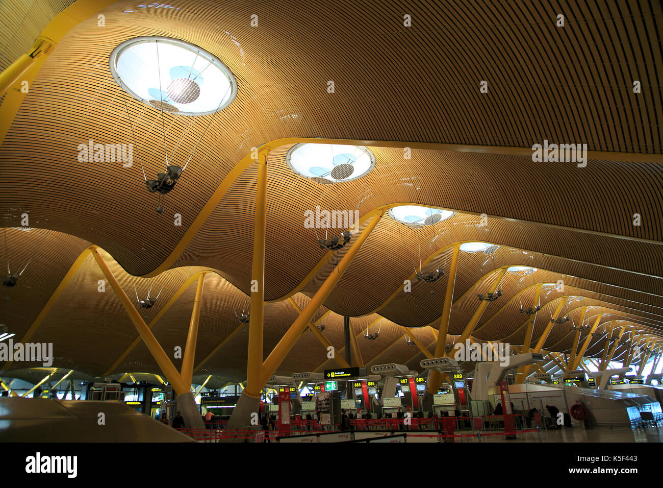 Modern architecture ceiling interior of terminal 4 building hi-res ...