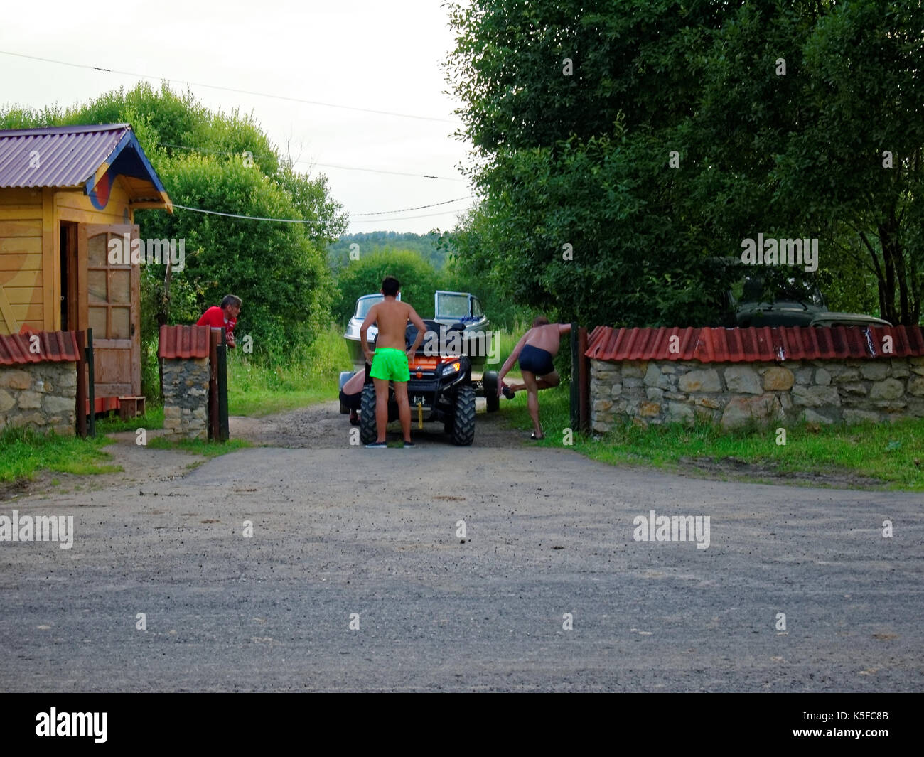 Quad gate hi-res stock photography and images - Alamy