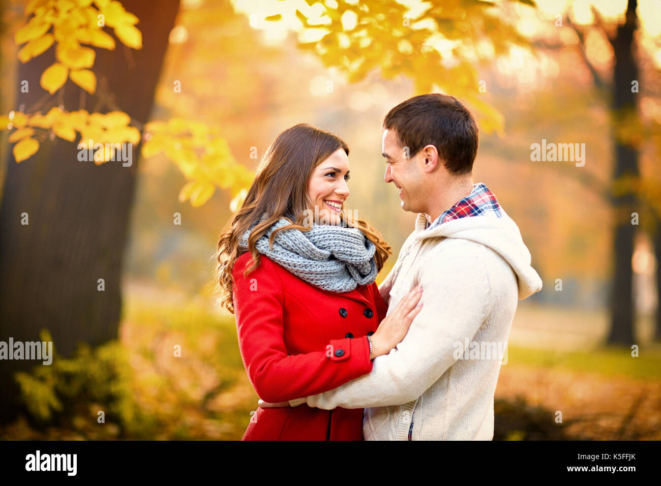 Beautiful romantic couple outside dating hi-res stock photography and ...