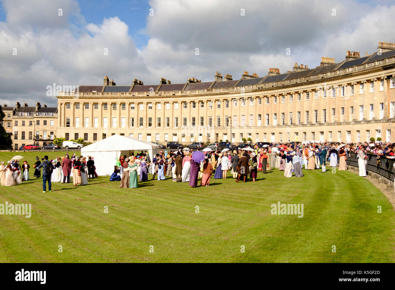 Jane austen regency costumed parade hi-res stock photography and images ...