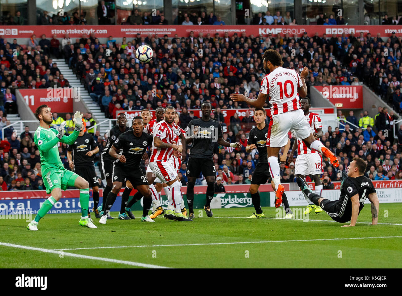 Stoke manchester united september 2017 hi-res stock photography and ...