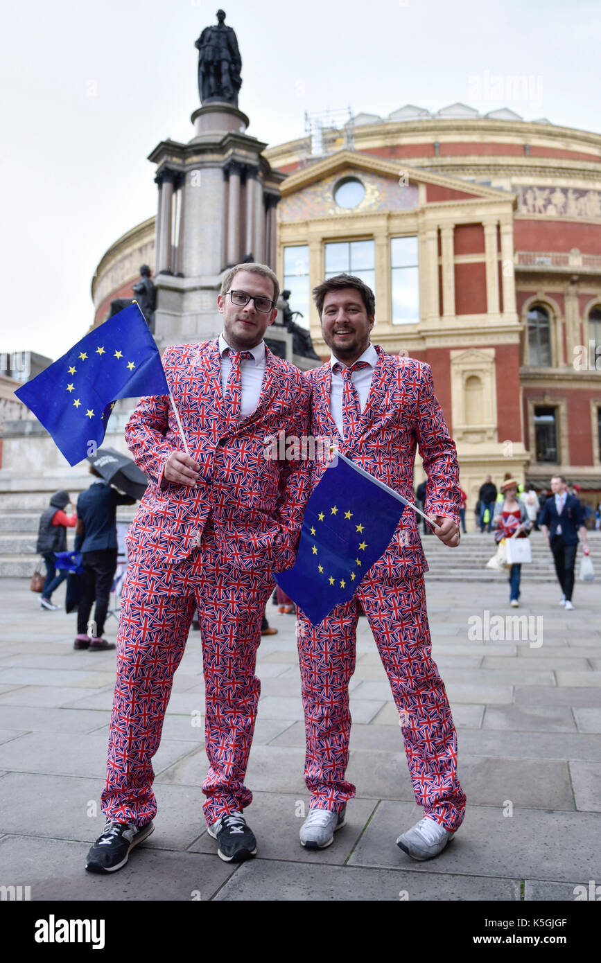 Royal albert hall proms flags hi-res stock photography and images - Alamy