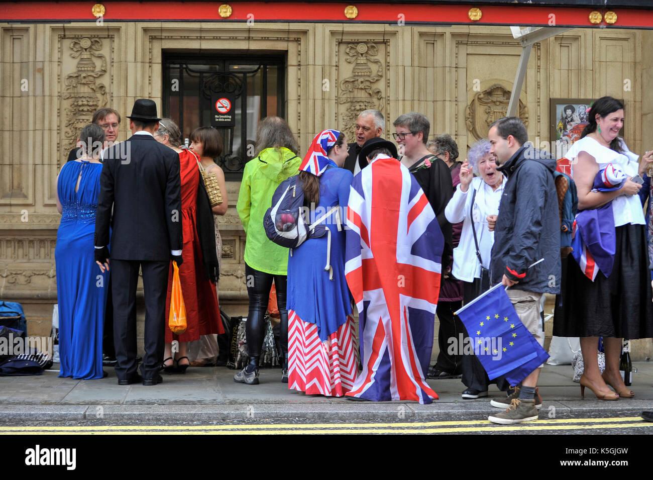 London, UK. 9 September 2017. Classical music fans, many dressed up in ...