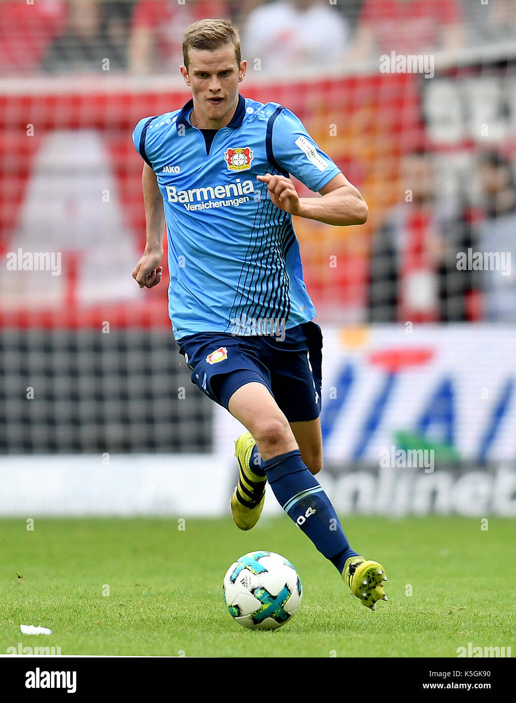 Mainz, Germany. 9th Sep, 2017. Leverkusen's Sven Bender in action ...