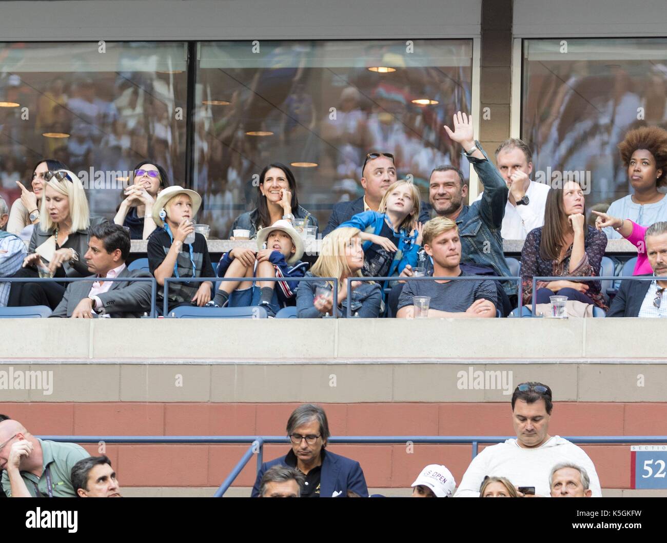 U s open tennis kids hi-res stock photography and images - Alamy