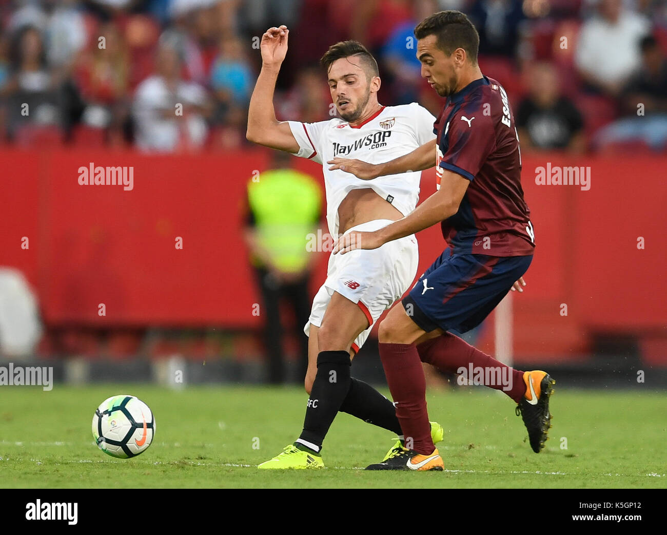 Seville futbol hi-res stock photography and images - Alamy