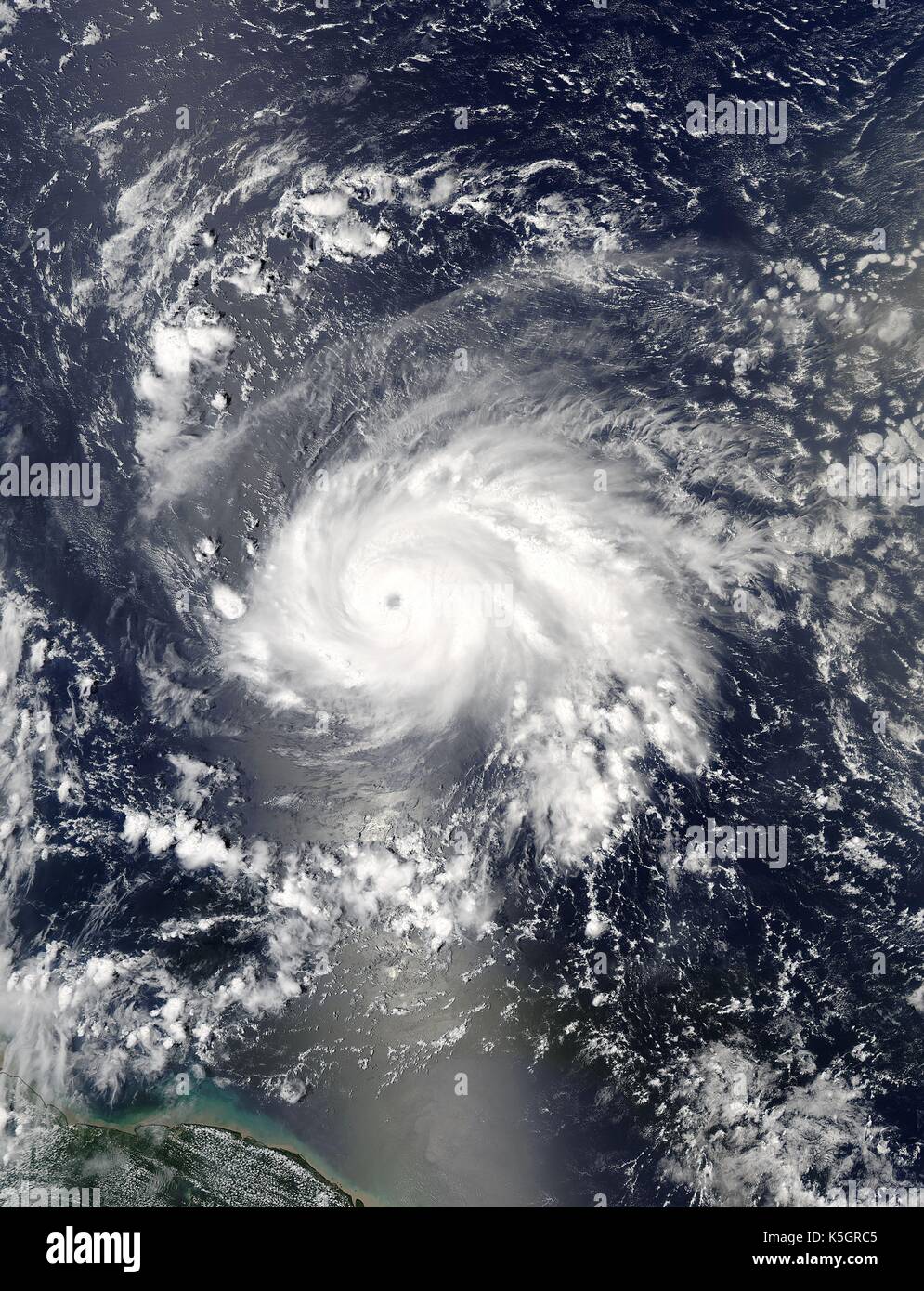 Category 3 hurricane Stock Photos & Images from Alamy