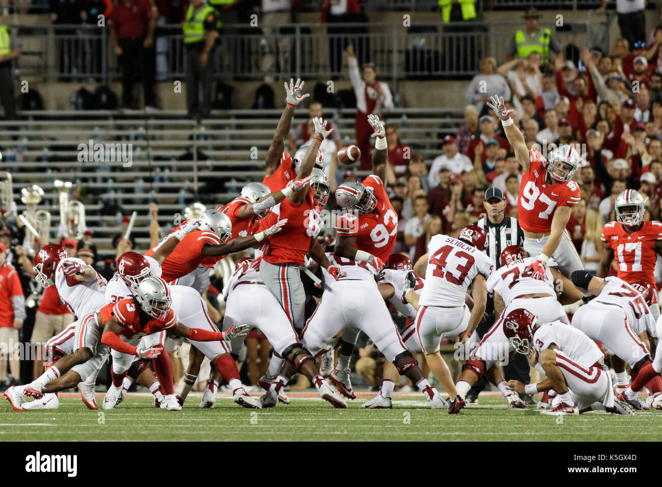 Ohio Stadium, Columbus, OH, USA. 9th Sep, 2017. Ohio State Buckeyes ...