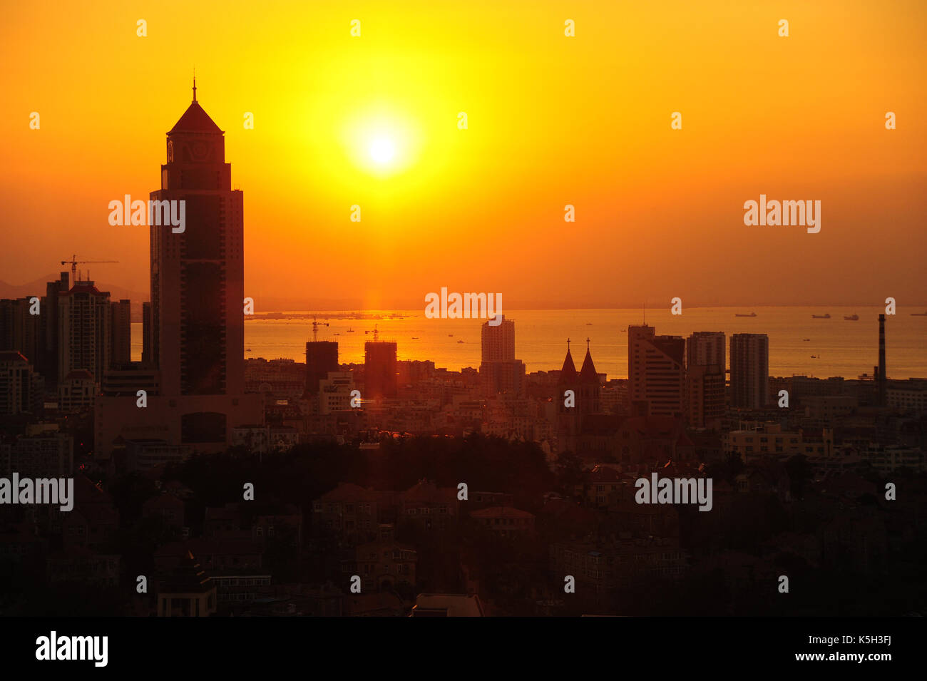 Qingdao hi-res stock photography and images - Alamy