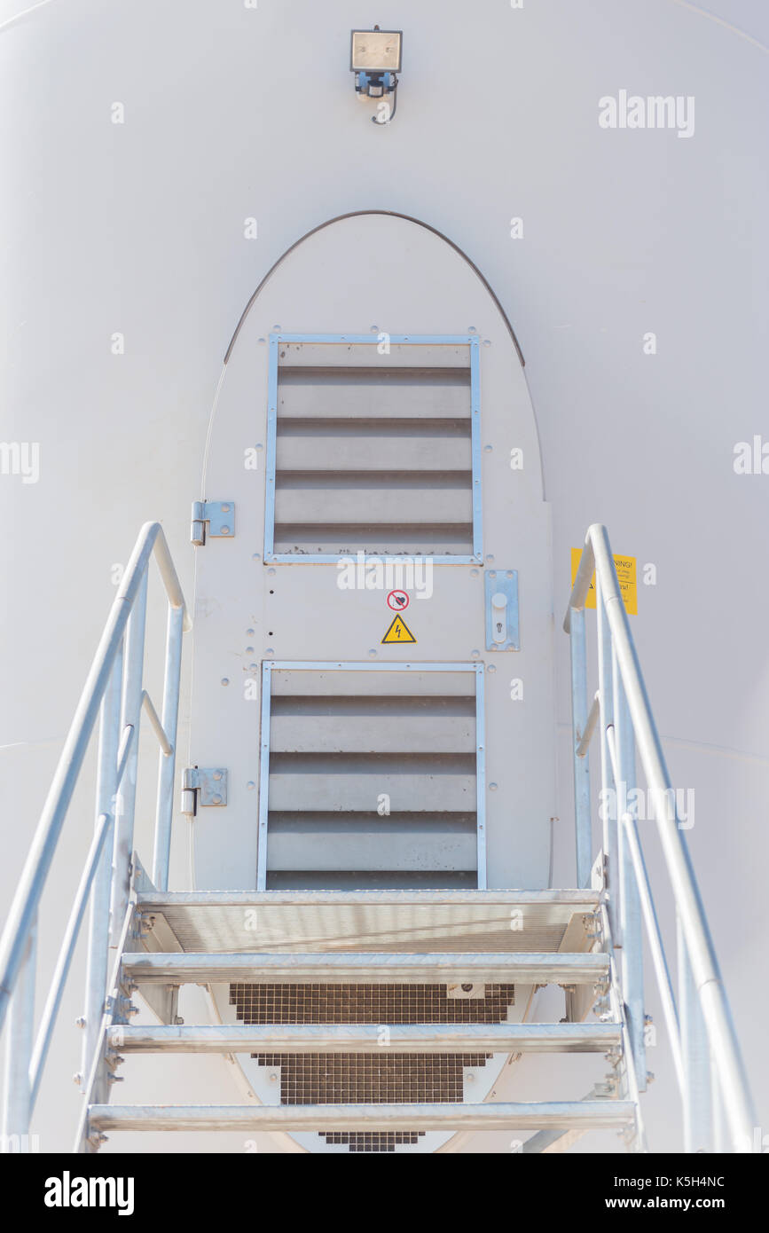 Turbine entrance door hi-res stock photography and images - Alamy