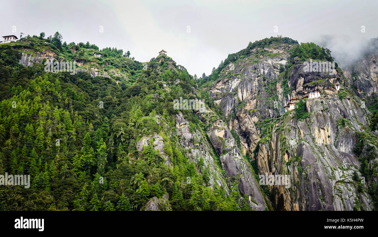 Mountain scenery with Paro Taktsang (Tiger Nest) in Upper Paro Valley ...