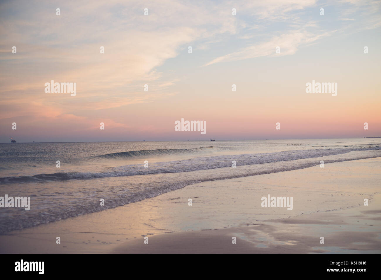 cotton candy sunset Stock Photo - Alamy