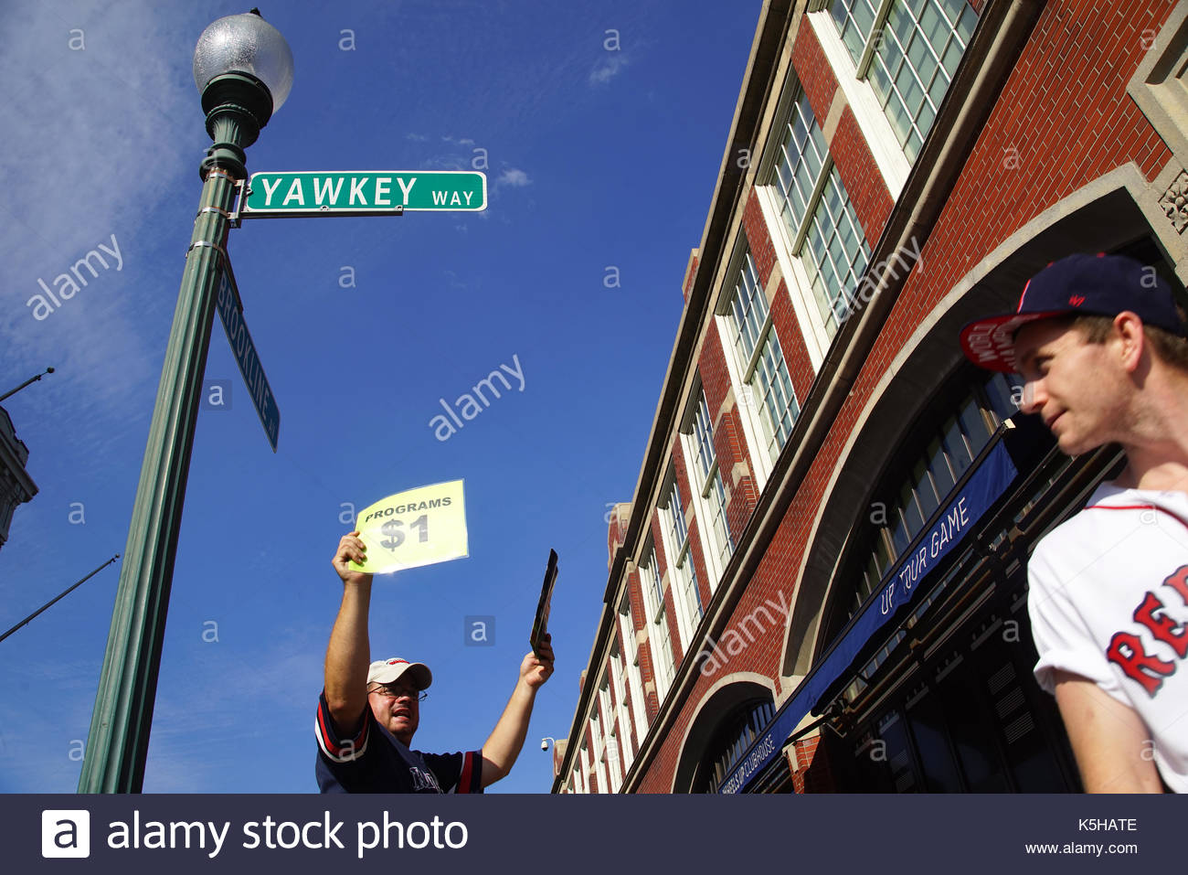 Baseball Stadium Vendor Selling Stock Photos & Baseball Stadium Vendor ...