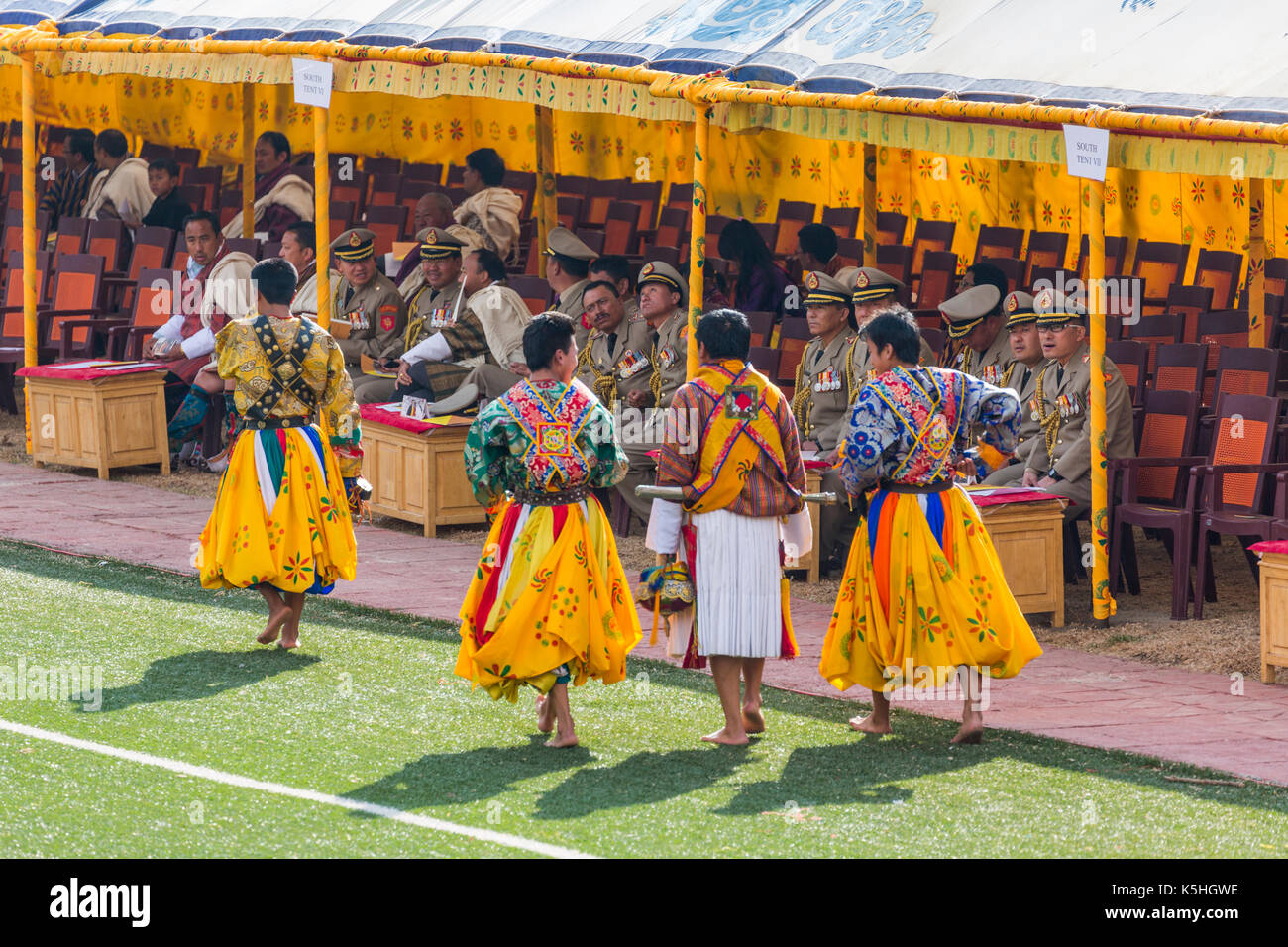 Celebration soldiers bhutan hi-res stock photography and images - Alamy