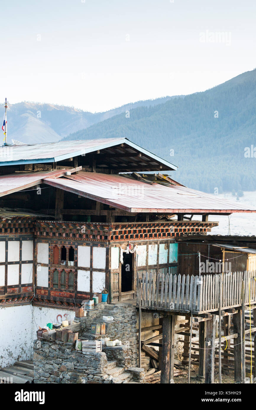 Farmhouse in Phobjikha Valley, Western Bhutan Stock Photo - Alamy