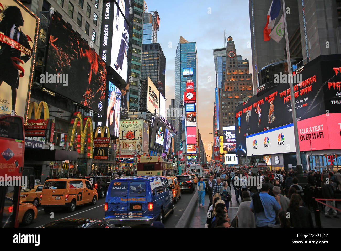 time squares scenes Stock Photo - Alamy