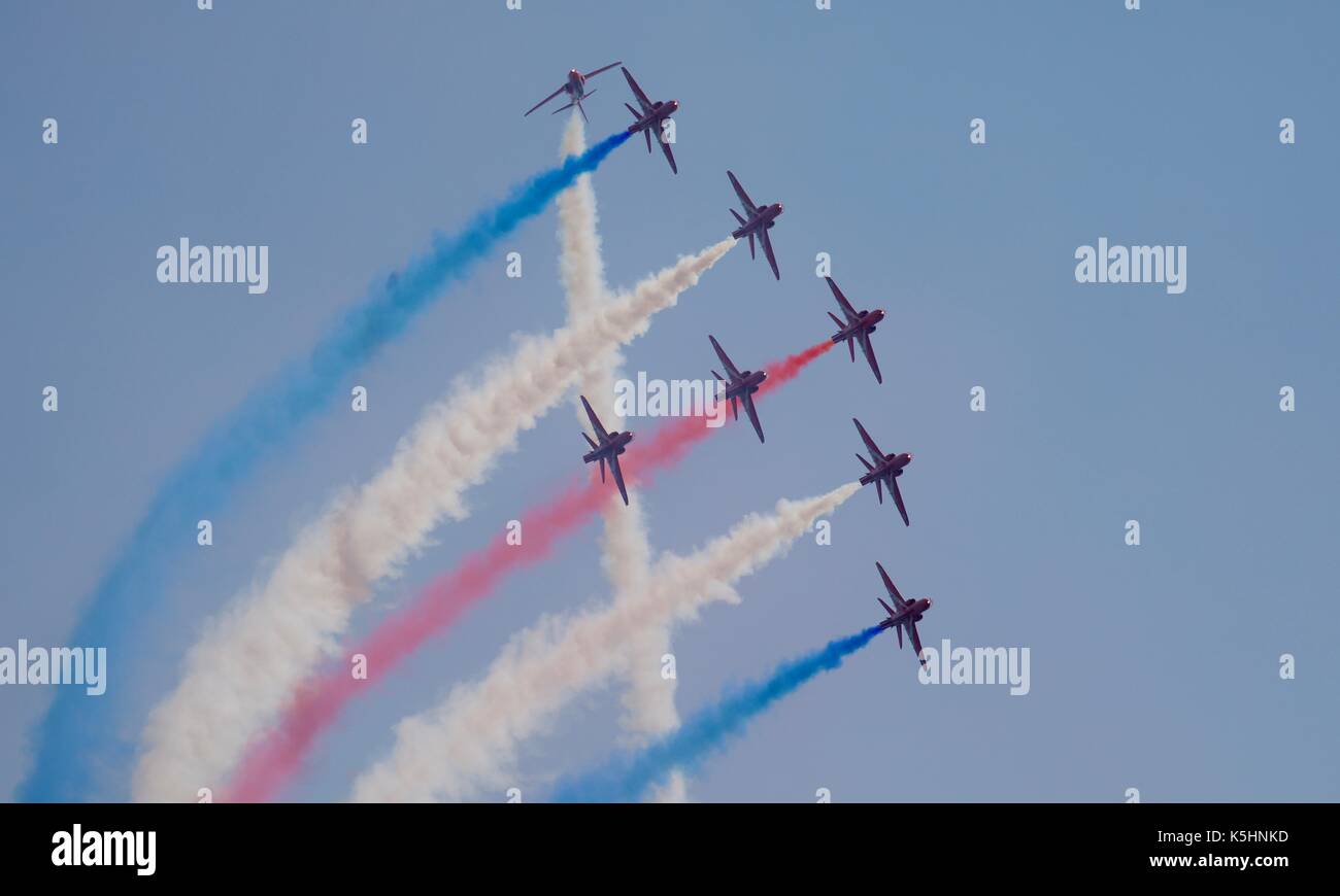 Red Arrows at Bournemouth Air Festival Stock Photo - Alamy