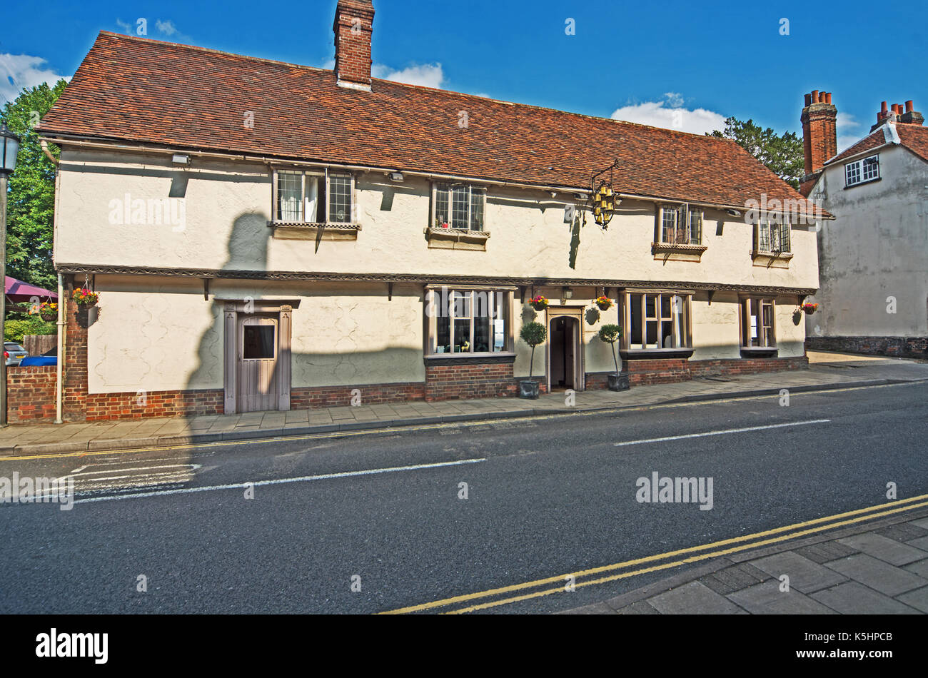 Pub the eight bells hi-res stock photography and images - Alamy