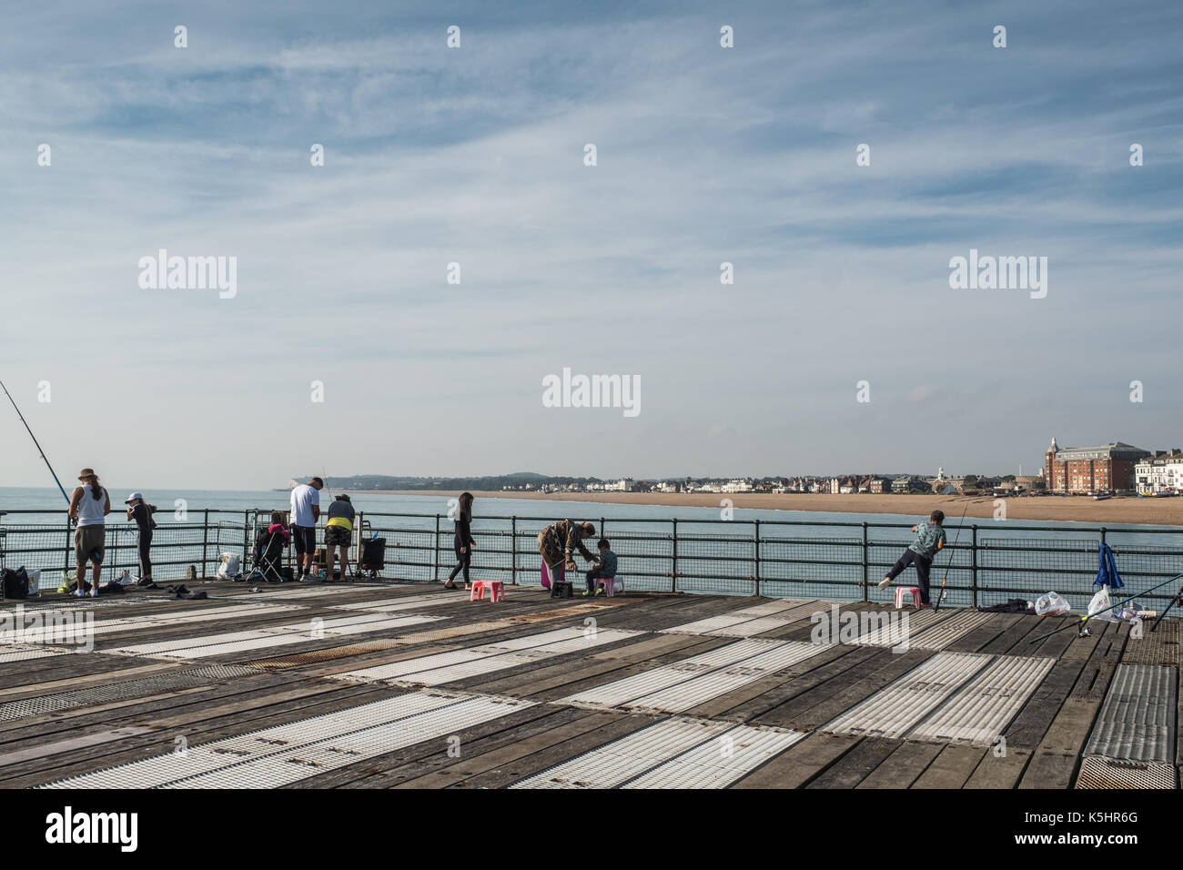 Deal pier fishing hi-res stock photography and images - Alamy