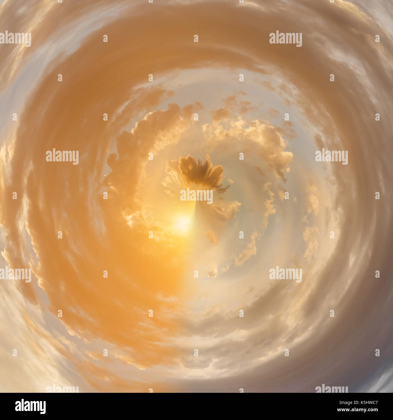 360 degree sphere beautiful hi-res stock photography and images - Alamy