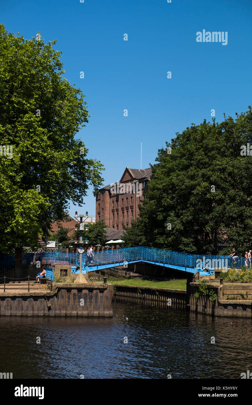 River ouse foss york hi-res stock photography and images - Alamy