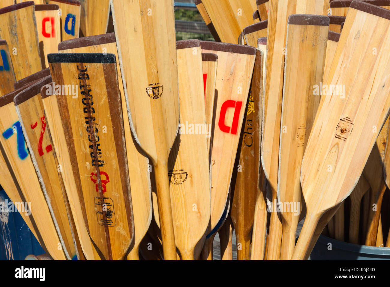 Speed racing boat hi-res stock photography and images - Alamy