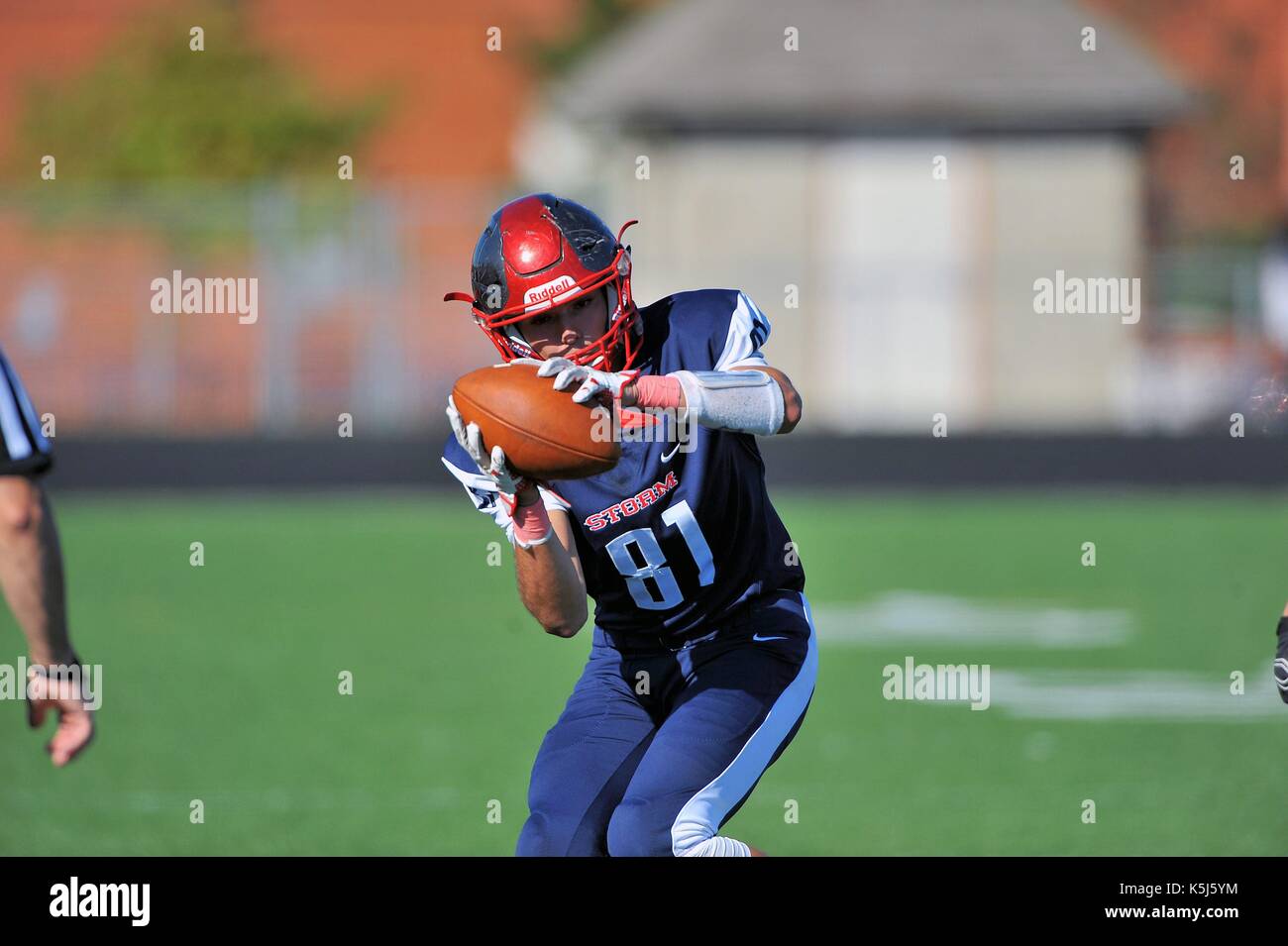 High school wide out hi-res stock photography and images - Alamy