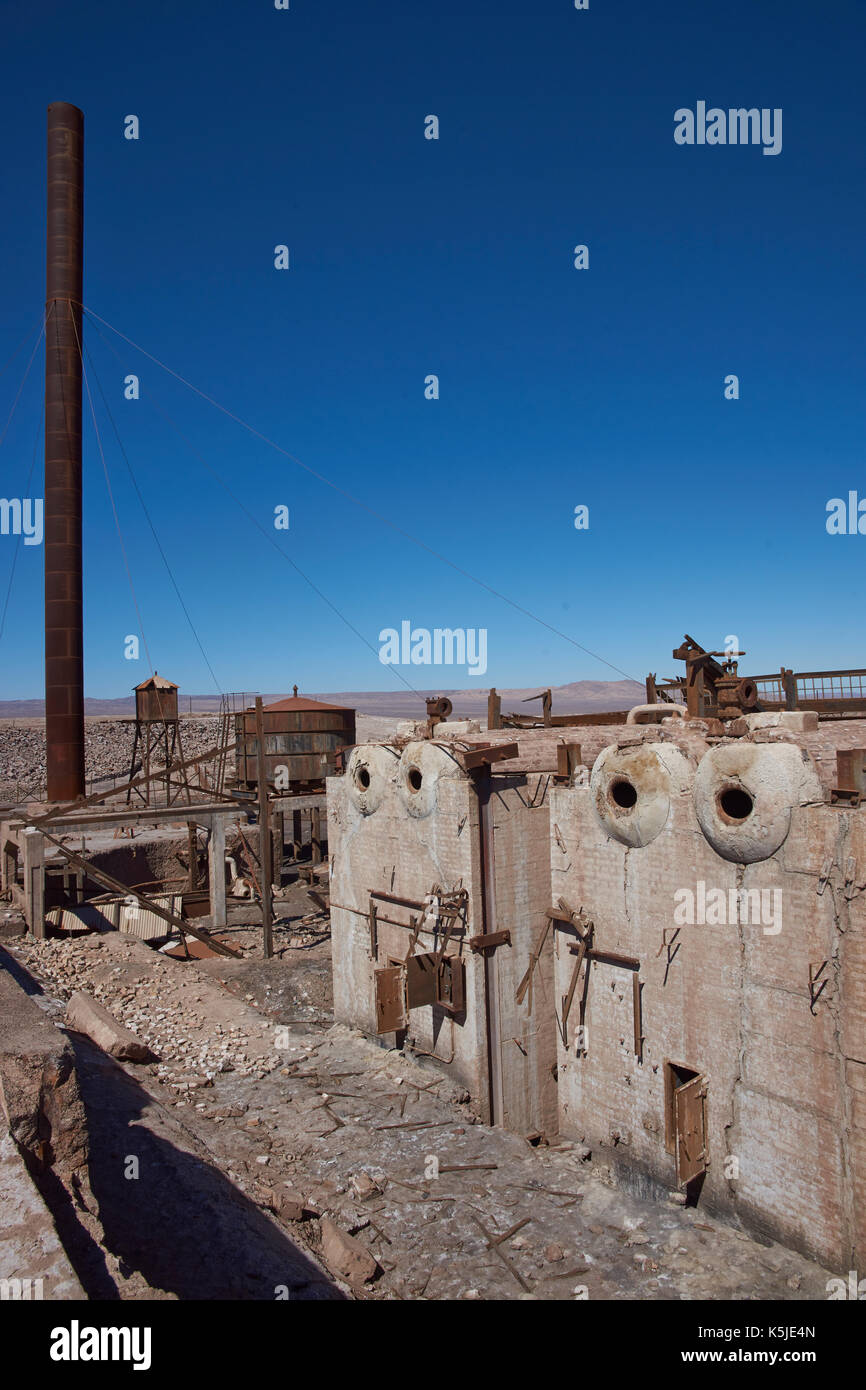 Derelict nitrate mining town of Chacabuco in the Atacama Desert of ...