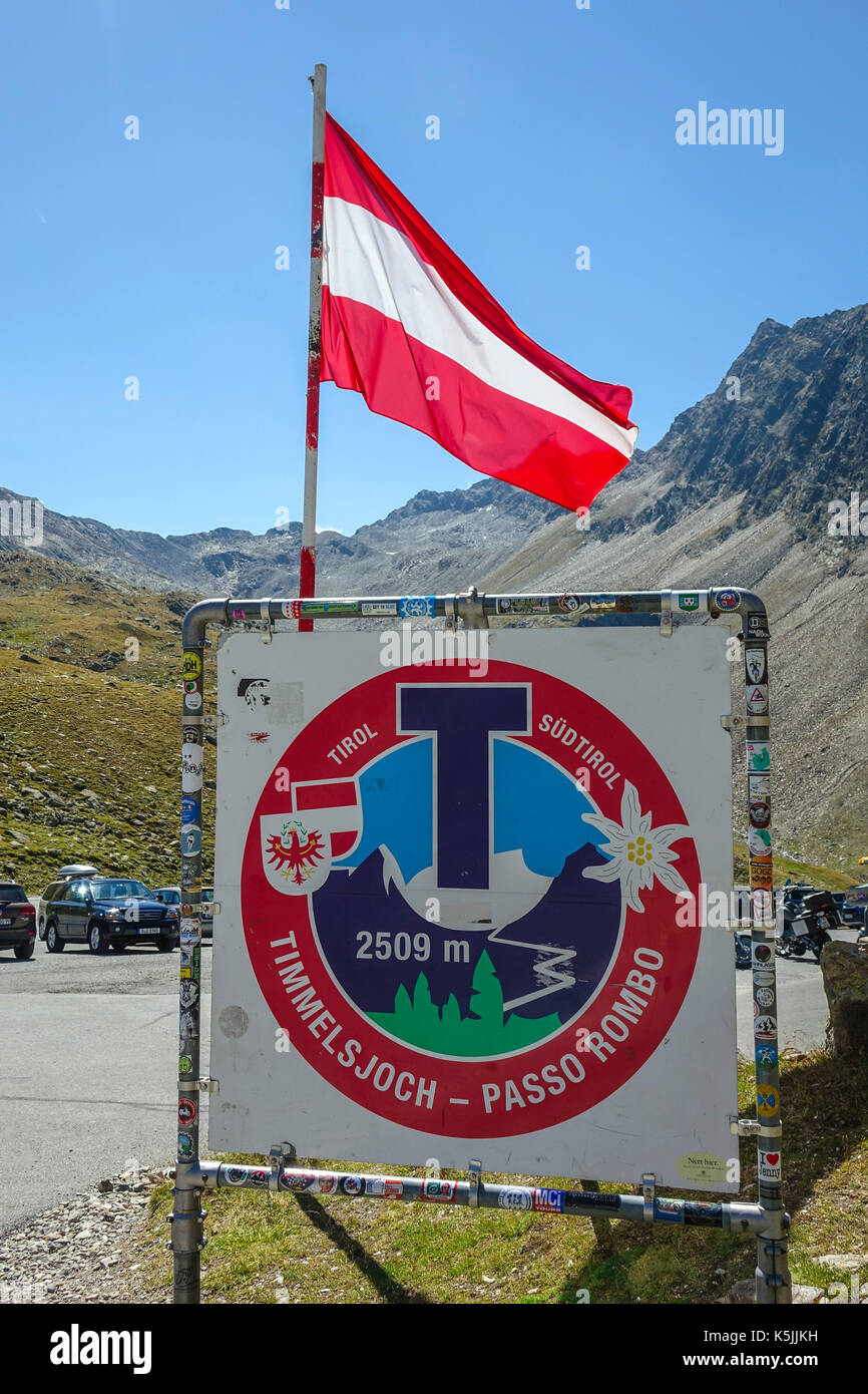 Austrian flag amd sign, Timmelsjoch Pass, Austria Italy border Stock ...